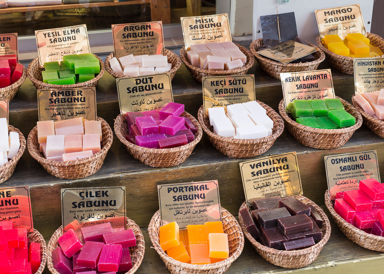 22 Best Turkey Souvenirs: What to Buy in Turkey | Pommie Travels