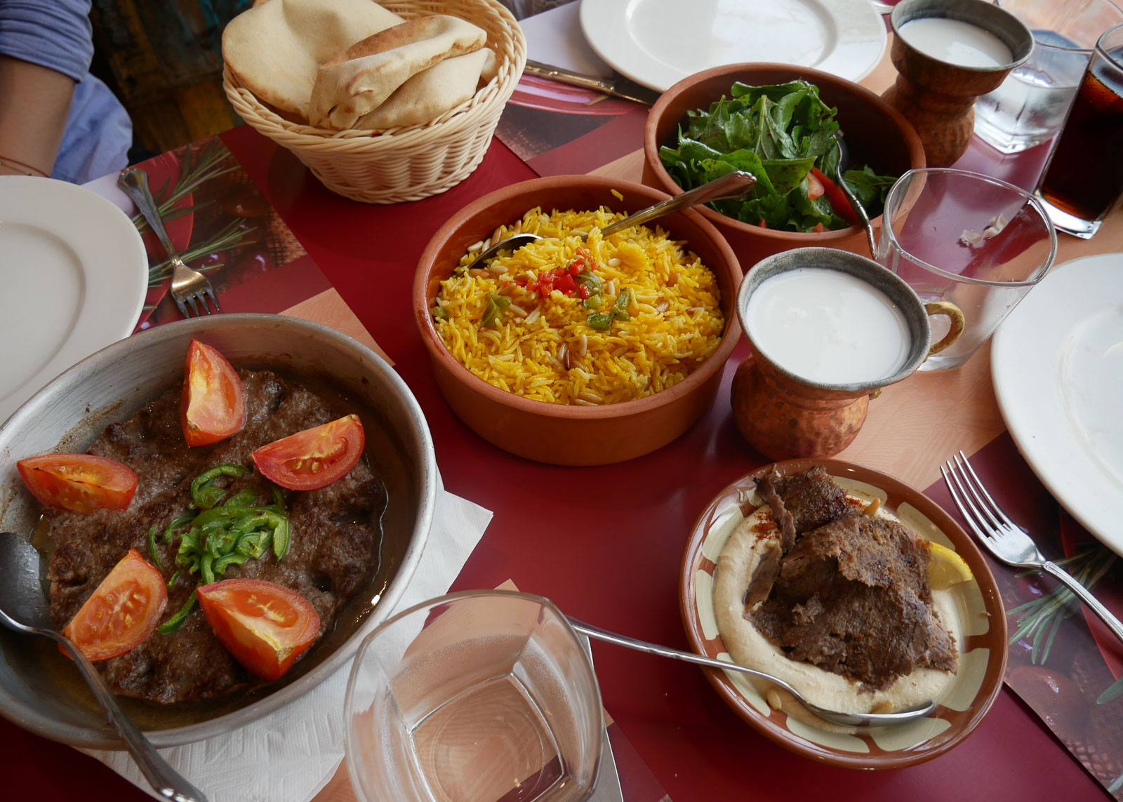 Is Qatar Worth Visiting? It's a Yes From Me | Pommie Travels