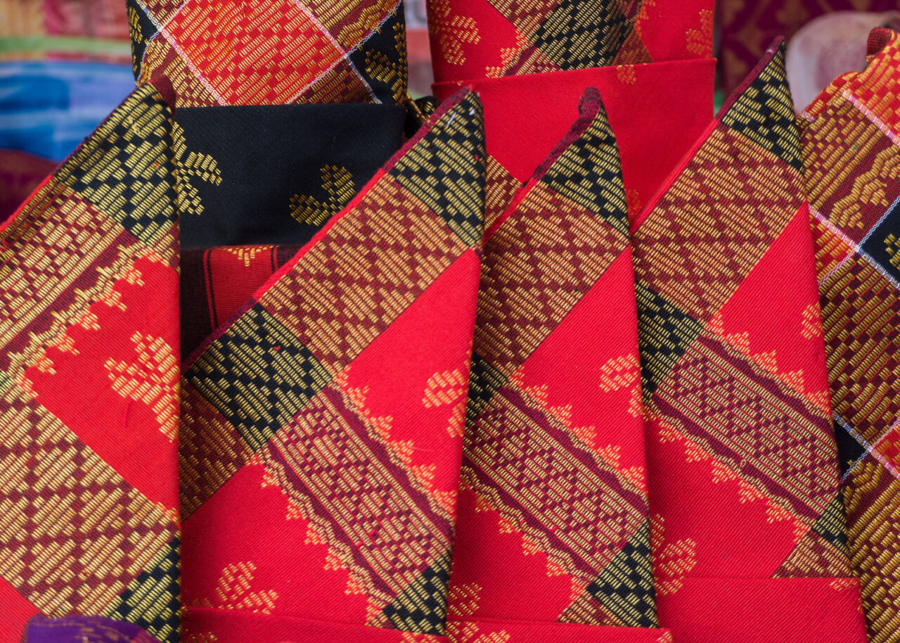 18 Best Souvenirs From Malaysia: What to Buy in Malaysia | Pommie Travels